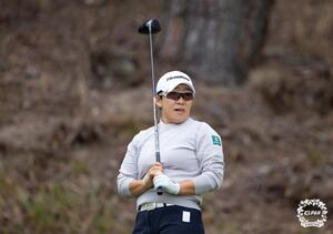벌타 받고 2타 잃은 신지애, KLPGA 60연속 컷 통과 '빨간불'